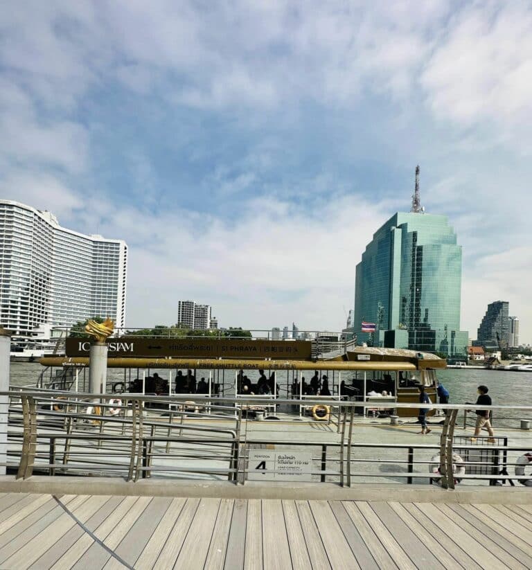 การเดินทางไปห้างไอคอนสยาม (ICONSIAM) ด้วยรถไฟฟ้าใต้ดิน MRT